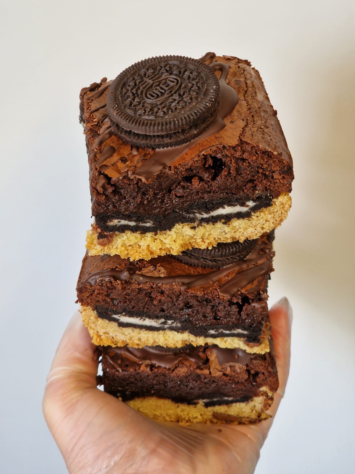 Victoria O'Brien Oreo Brookie Slice - Dike & Son
